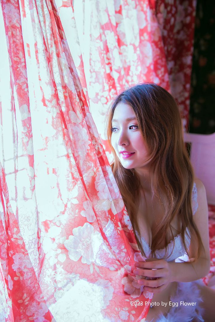 Furuke | 【大D19歲女大生，初登場】可愛臉蛋，擁有168身高，白色內衣襯托，白皙大D奶，值得私藏！！！