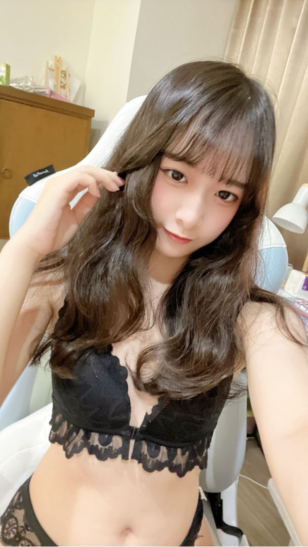 Furuke | 黑色內衣ep2