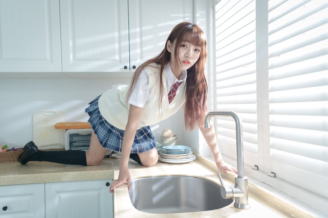 Furuke | 甜美日系女孩襄襄的美腿長腿足控黑絲誘惑02