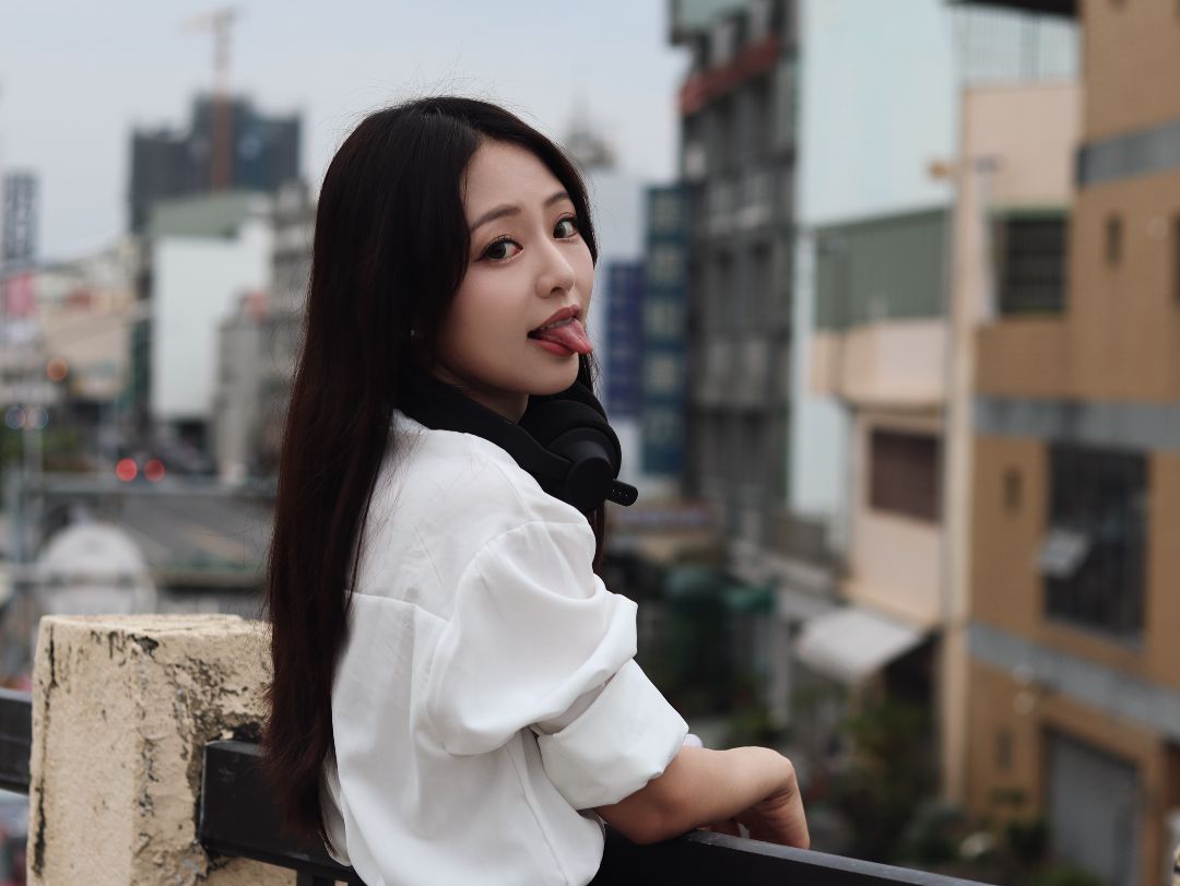 Furuke | 90｜學校旁的天橋