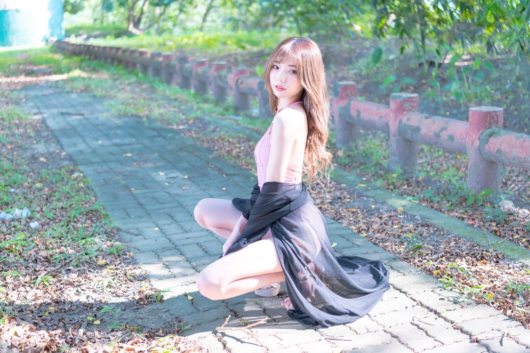 Furuke | 絕美小公主性感泳衣雪白肌膚美乳長腿美腿寫真05