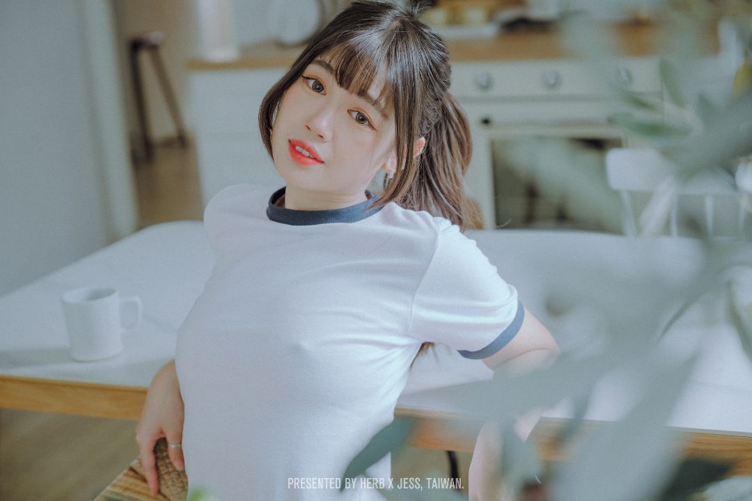 Furuke | 日式體育服的誘惑 X JESS 純欲寫真