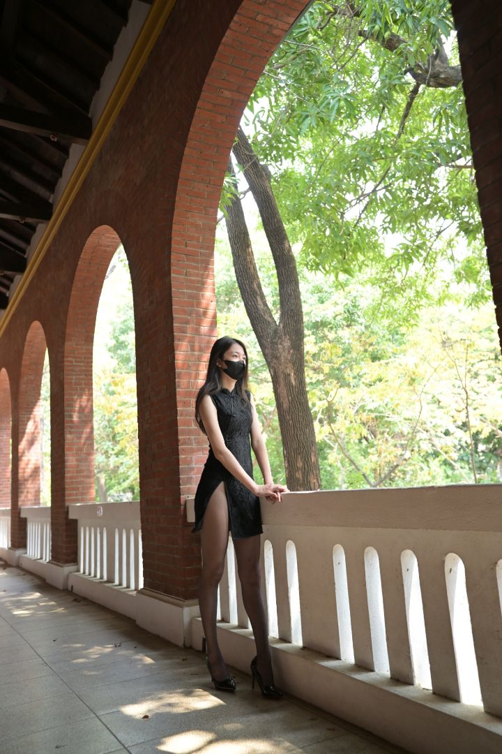 Furuke | 長腿Ruby黑絲旗袍套圖 114張盡情觀看~